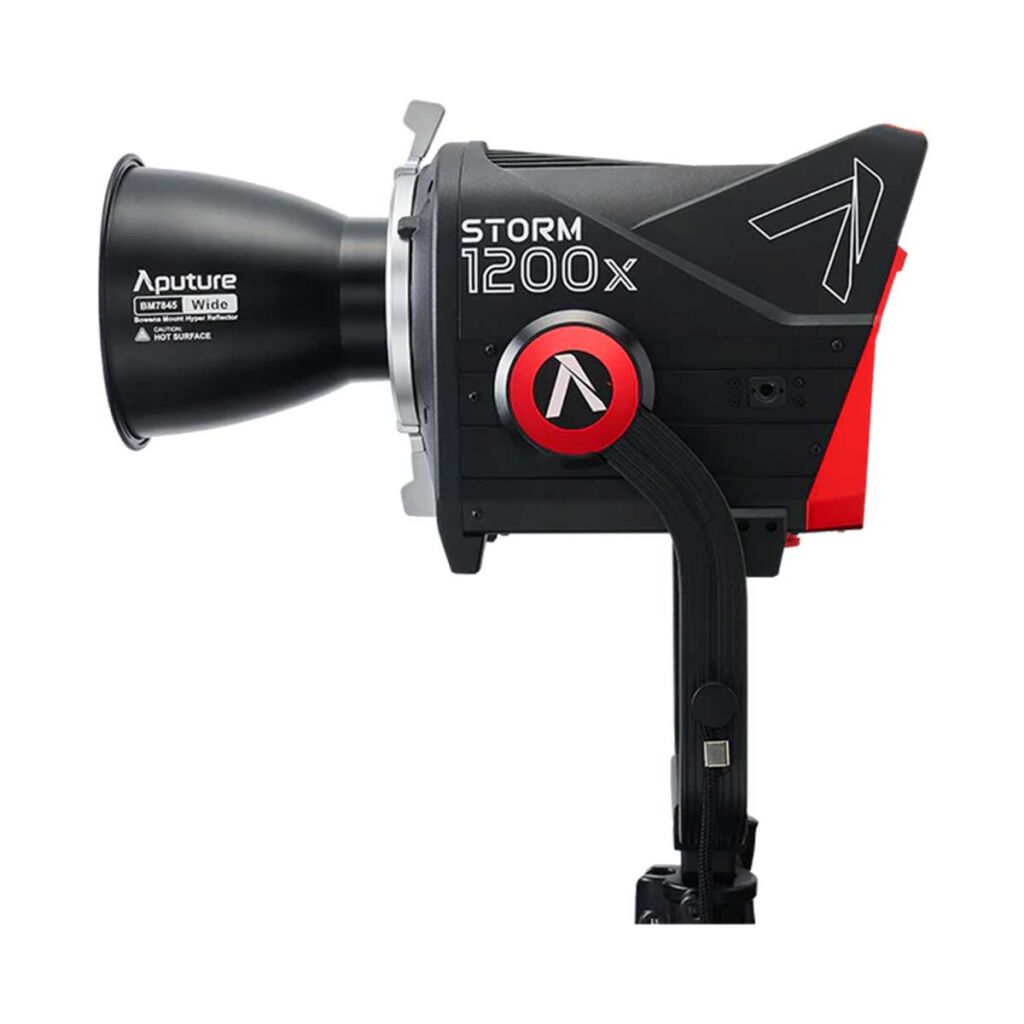 Aputure STORM 1200x - LIGHT UP RENTAL